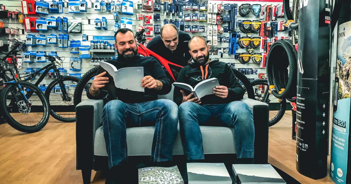 Vojo Magazine, Volume 1 : aussi en vente près de chez vous ! ⋆ Vojo