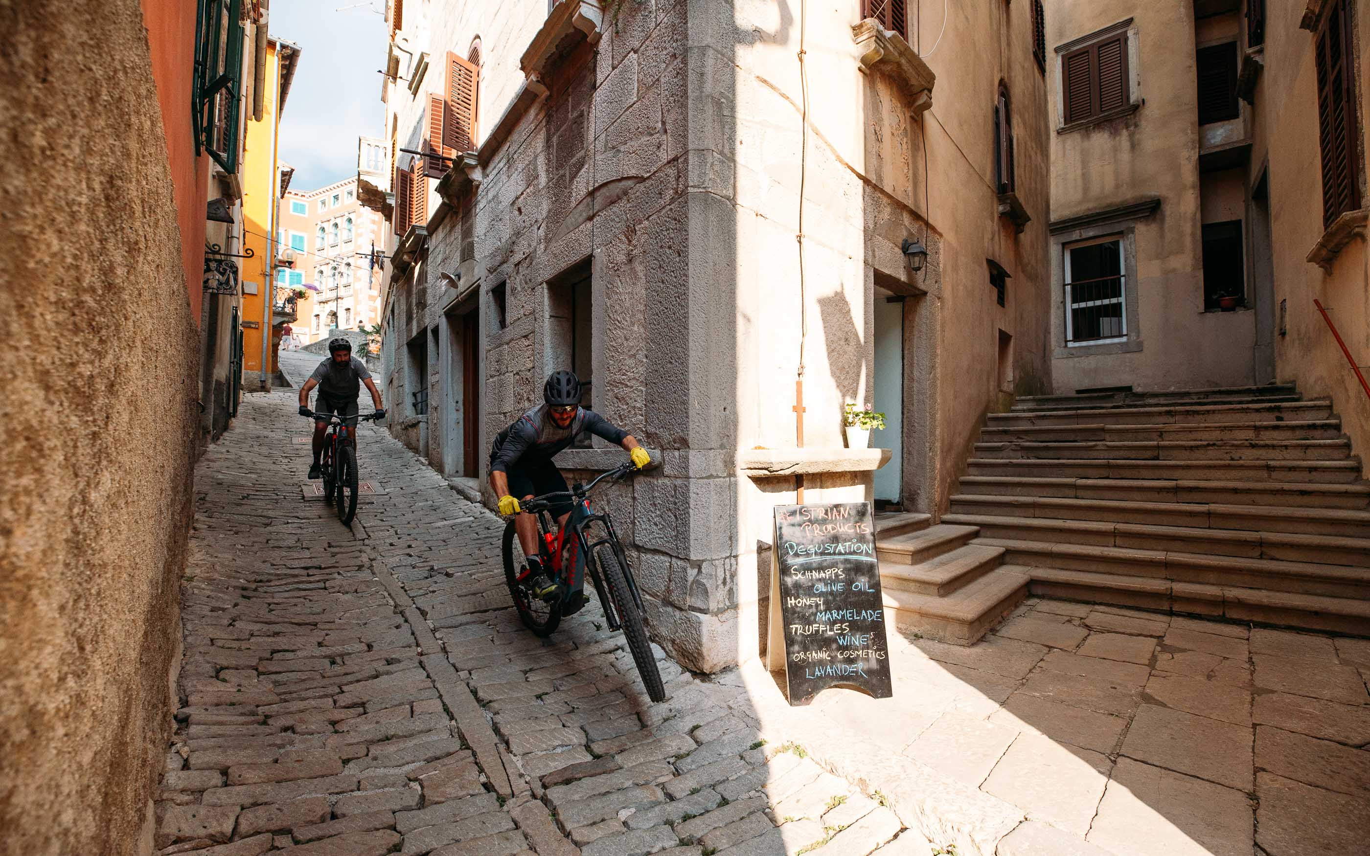 Eerste Test | Specialized Turbo Levo Expert 2019: meneer … en mevrouw ...