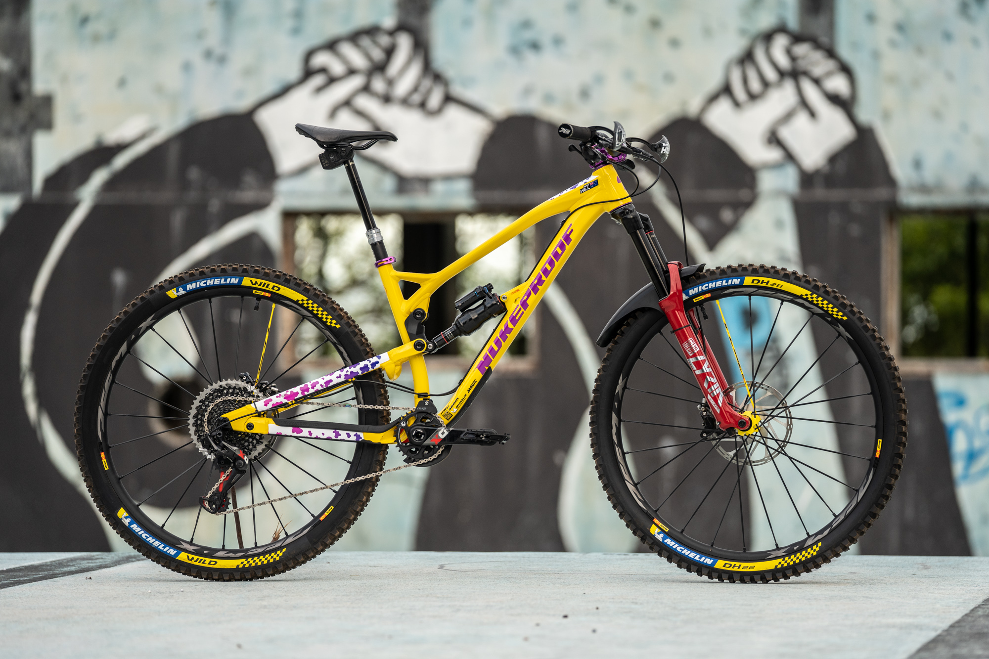 TEST | Nukeproof Mega 275C & 29 : les armes de Sam Hill - Vojo Magazine