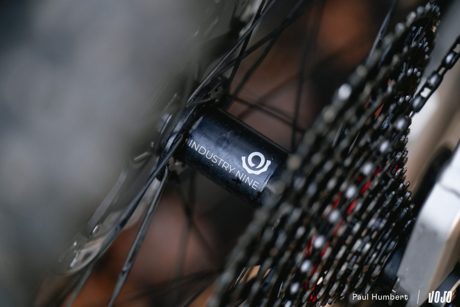 Test | Commencal Tempo : un jouet très exclusif ⋆ Vojo