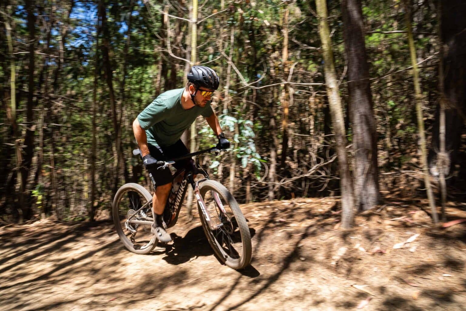 Test nouveauté | Specialized Epic 8 : quand la compétition dicte sa loi ...