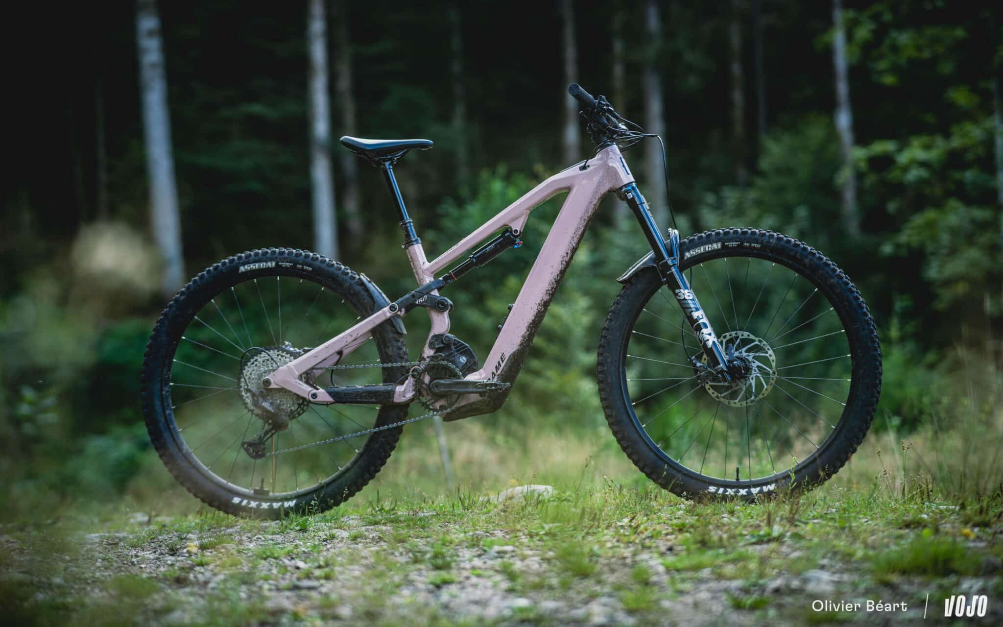 Test nouveauté | Moustache Game 2025 : tout change, sauf l'ADN ⋆ Vojo