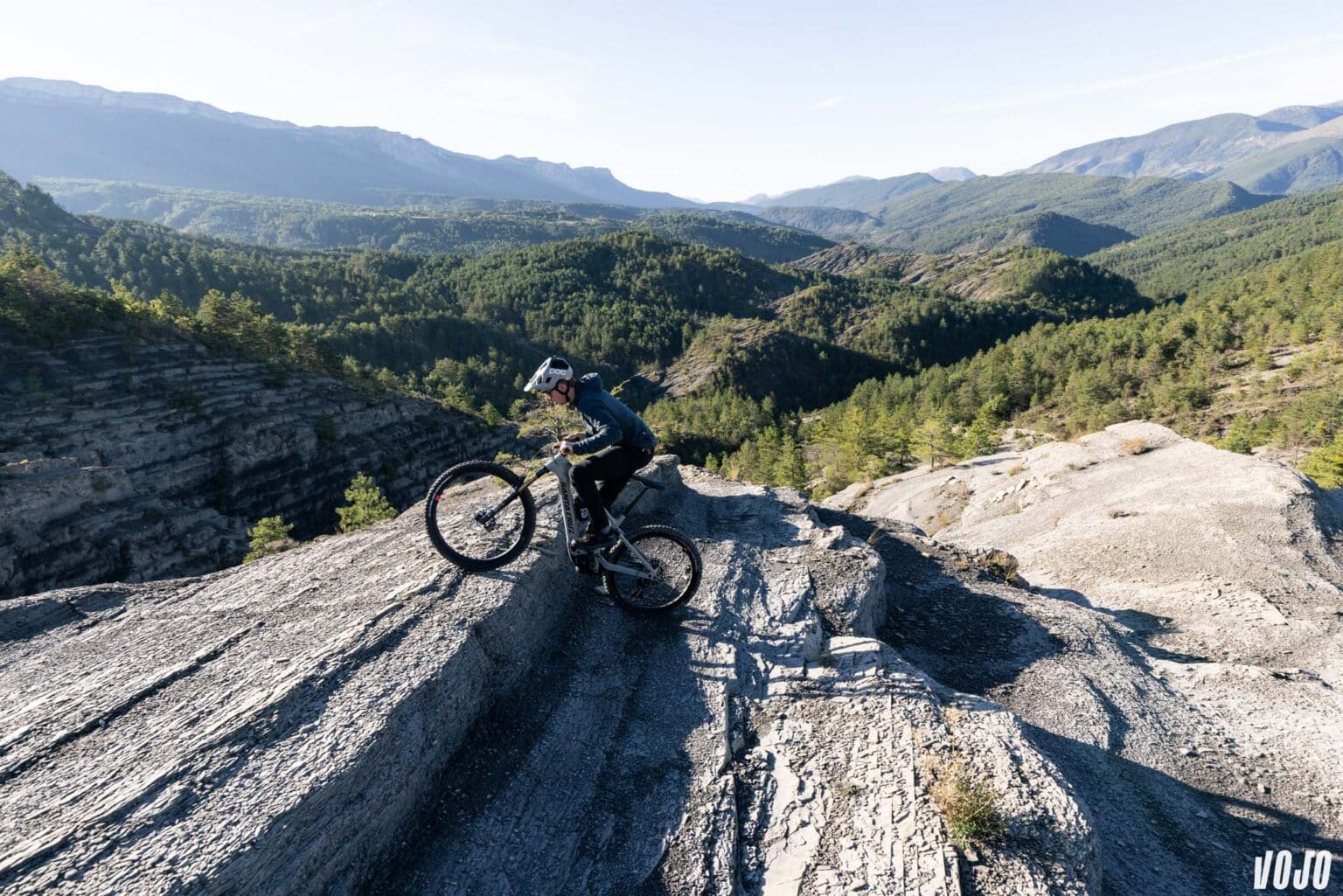 Test nouveauté | Santa Cruz Vala : surprendre pour mieux se défendre ...