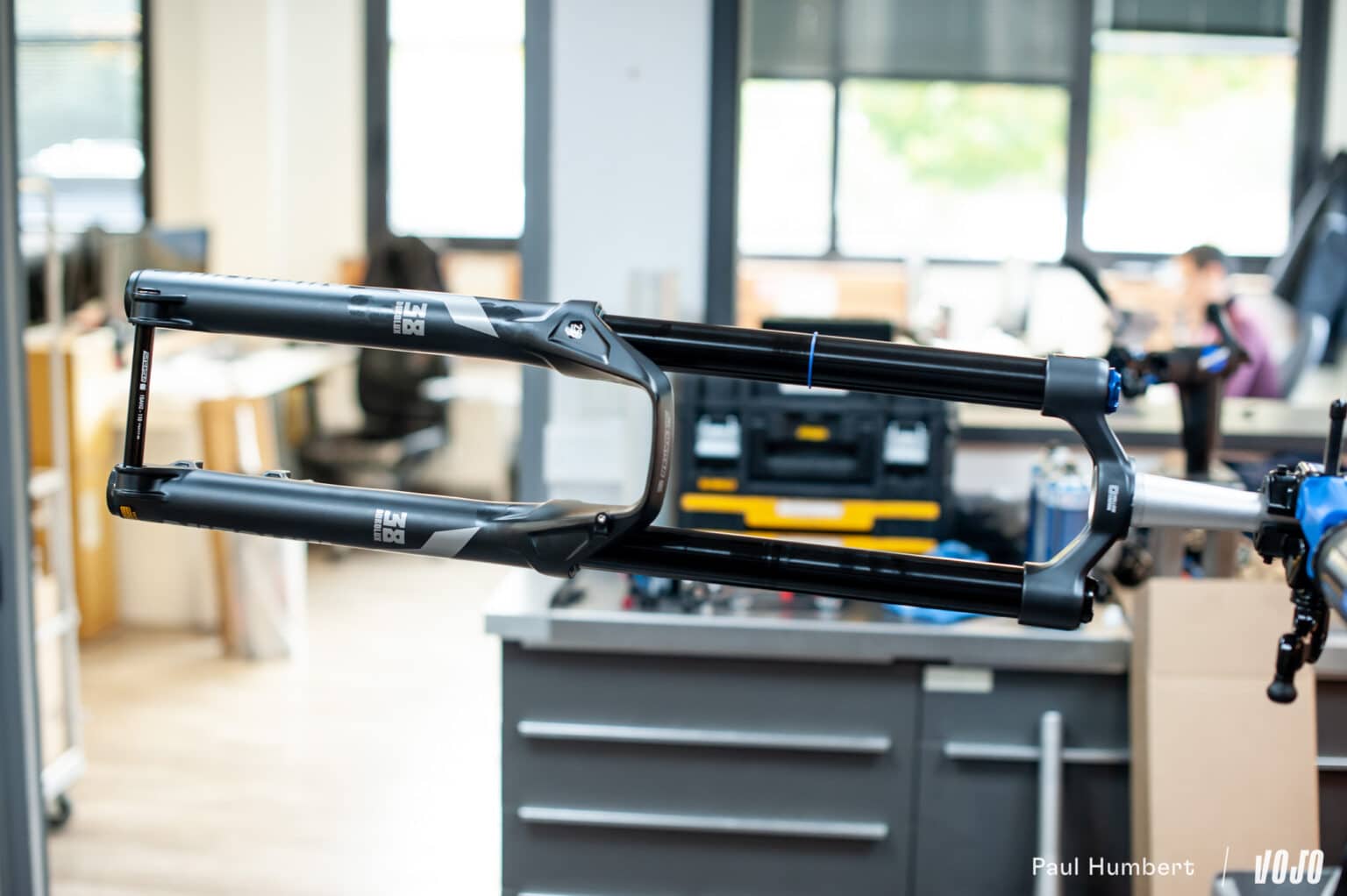 Nouveauté | SR Suntour : refonte complète pour la Durolux d'enduro ⋆ Vojo