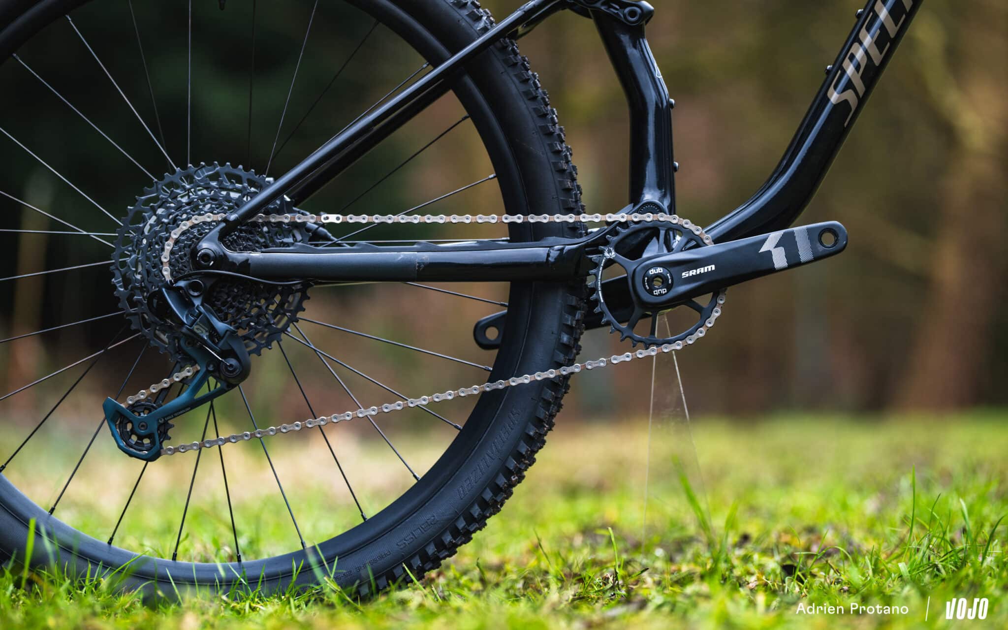 Test Vidéo VTT | Specialized Chisel VS Chisel EVO : lequel choisir ? ⋆ Vojo