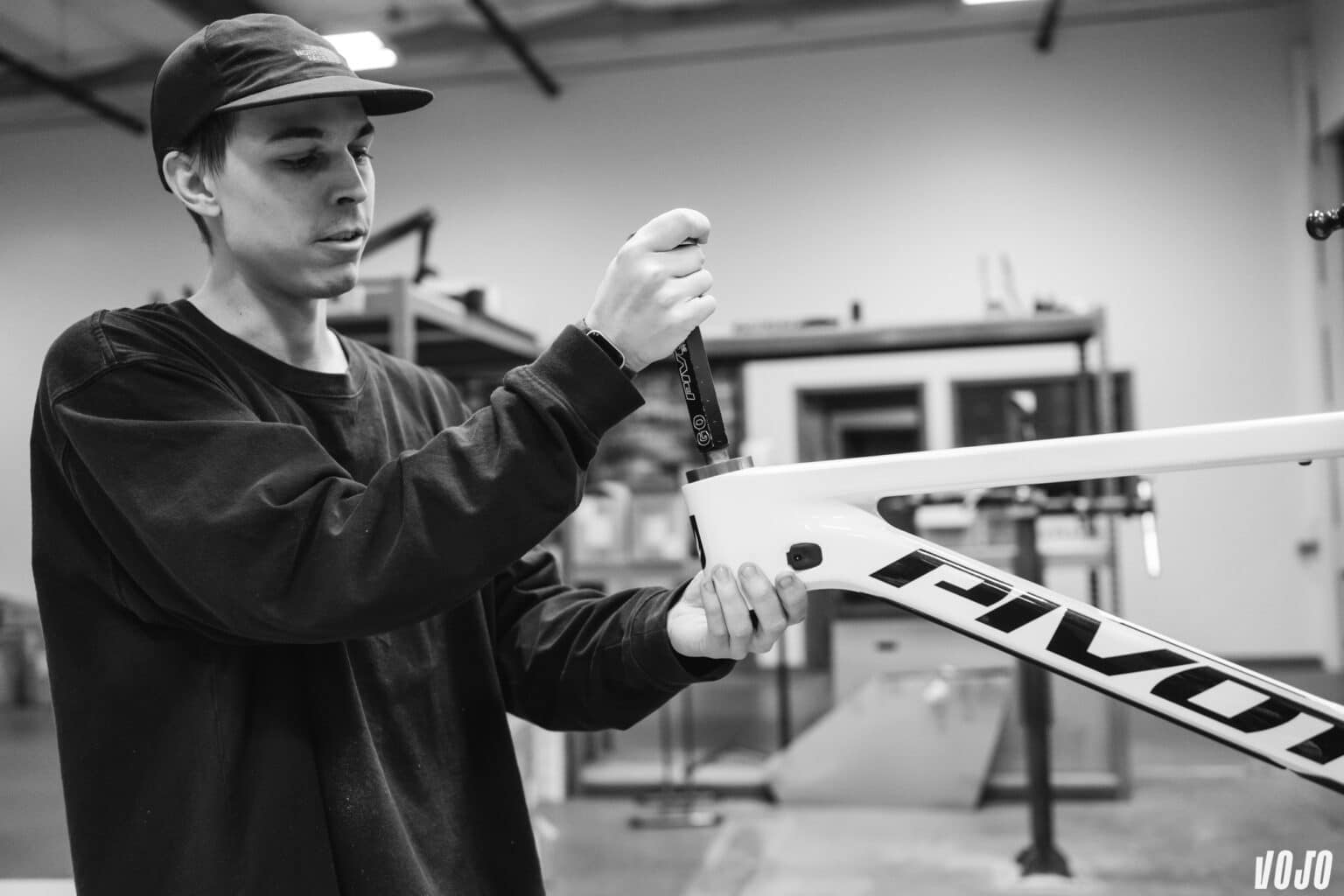 Nouveau Pivot Firebird 2025 | Dans les coulisses de Pivot Cycles ⋆ Vojo