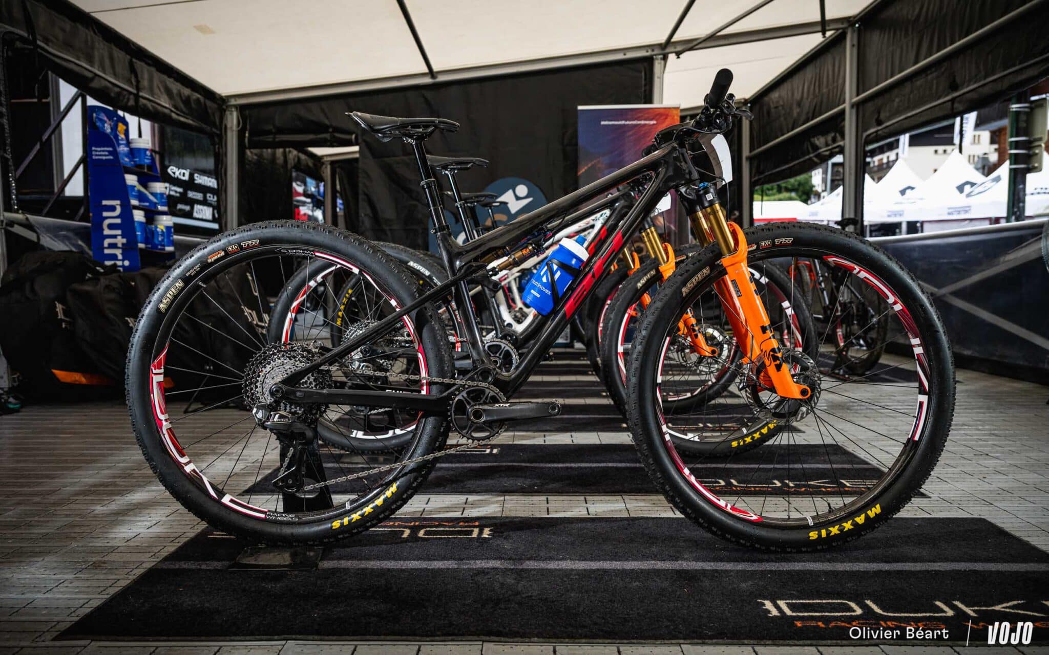 Bike check | Les vélos de la coupe du monde XC 2025 aux Gets ⋆ Vojo